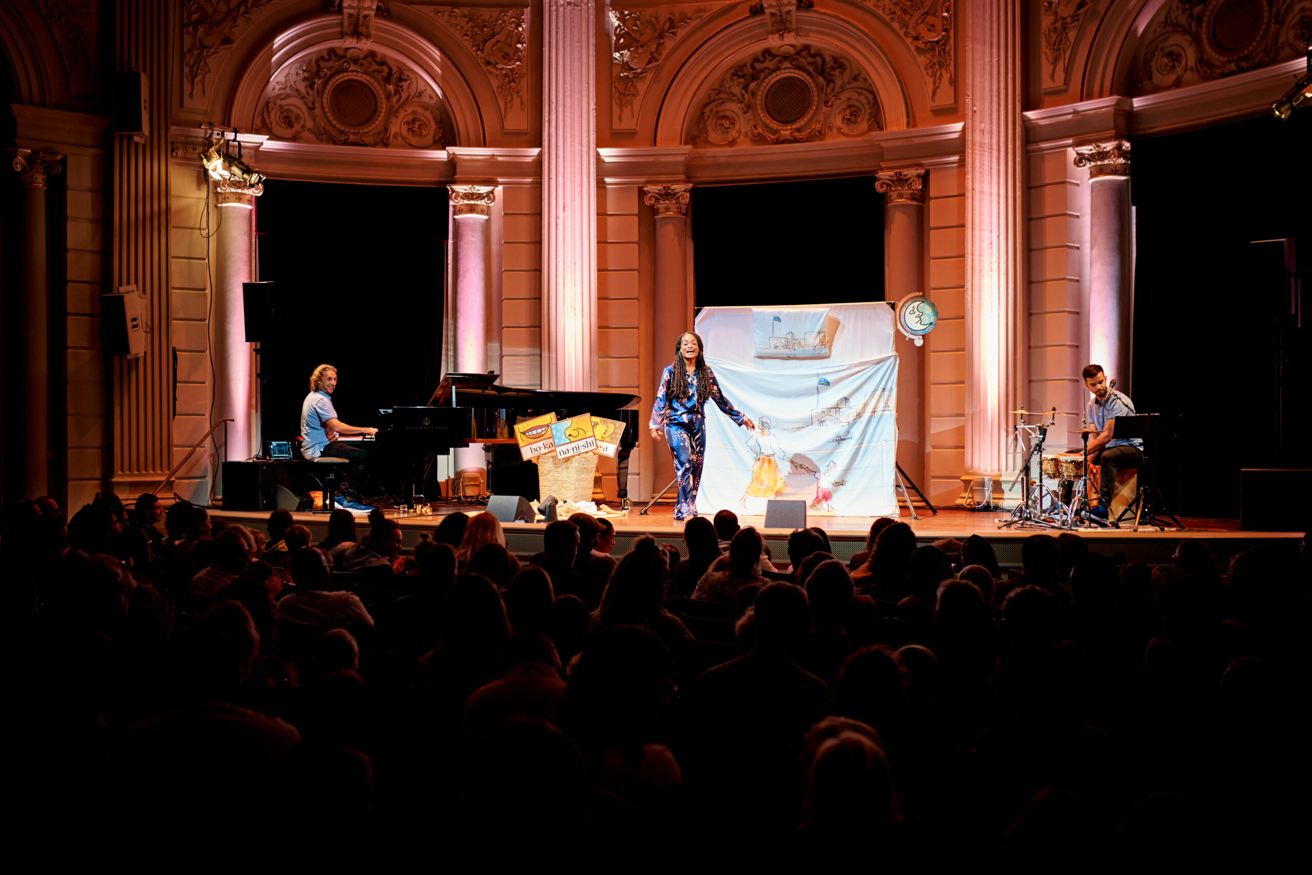 Izaline Calister & Thijs Borsten - Bon Dia, Goeiemorgen (4+) - Leidse ...